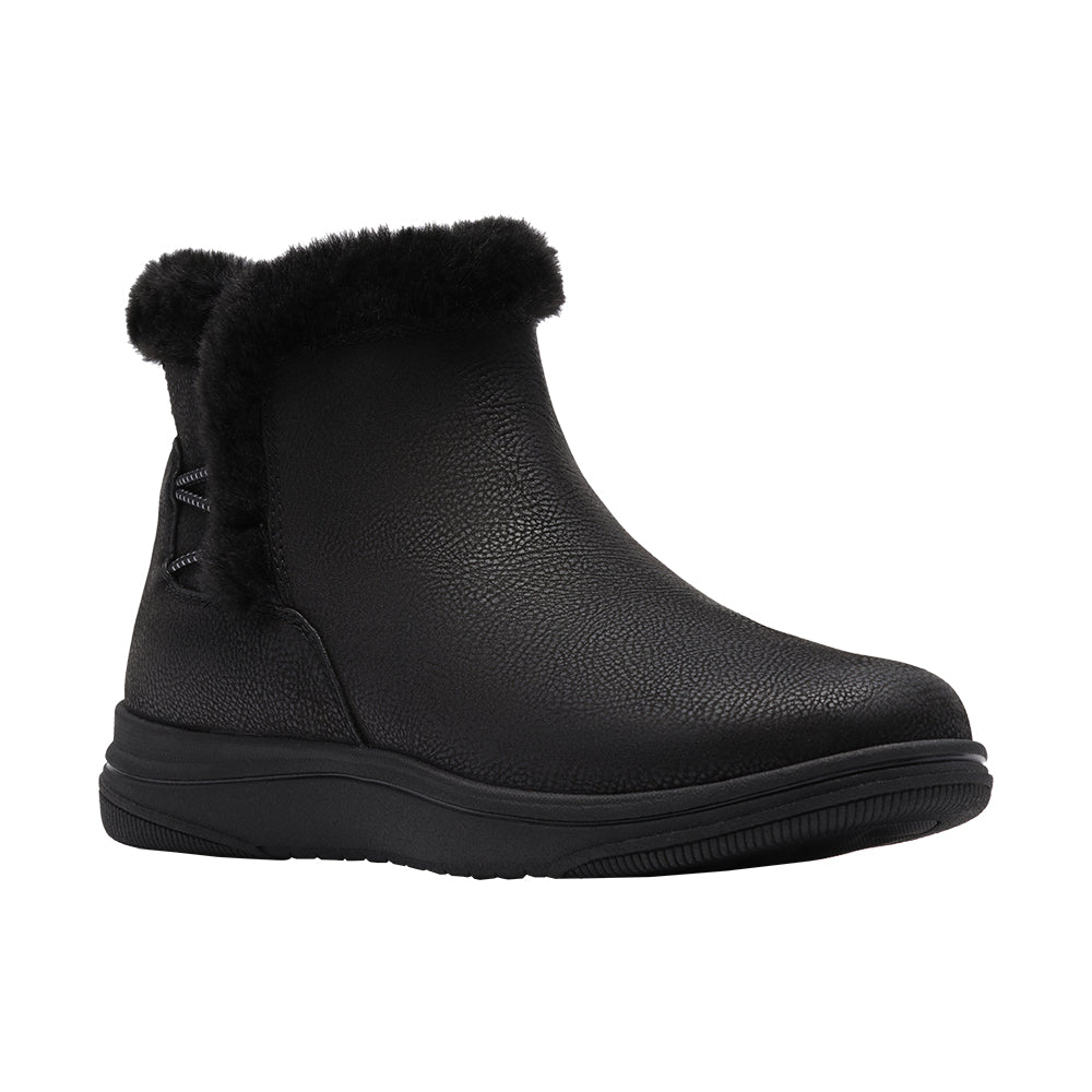 CLARKS OF ENGLAND Breeze Fur Black